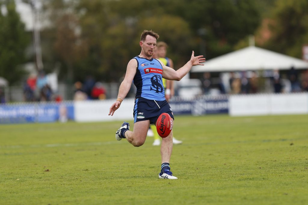 Riley rallies to his 100-game milestone - SANFL