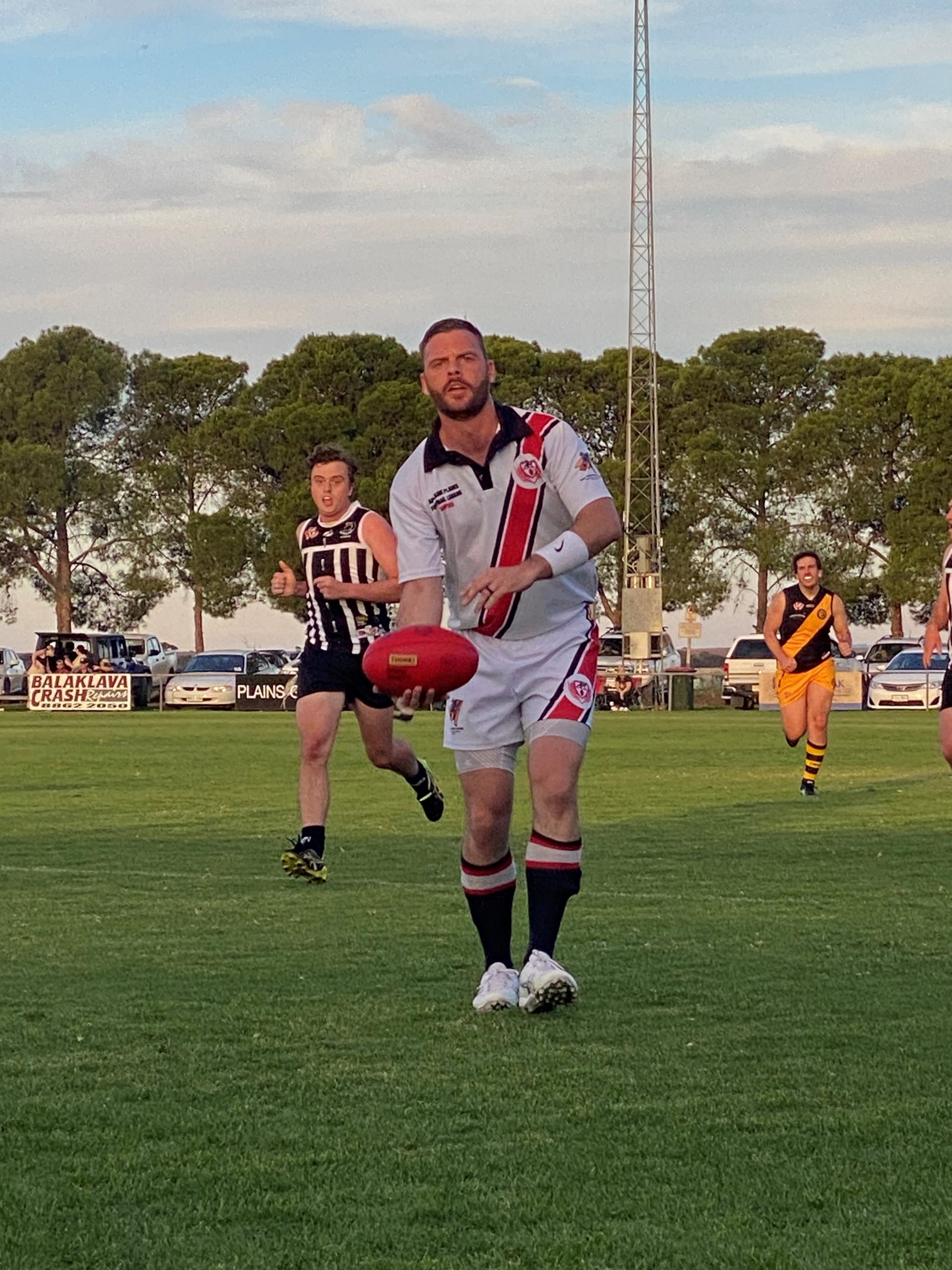 Become a Community Football Umpire - SANFL