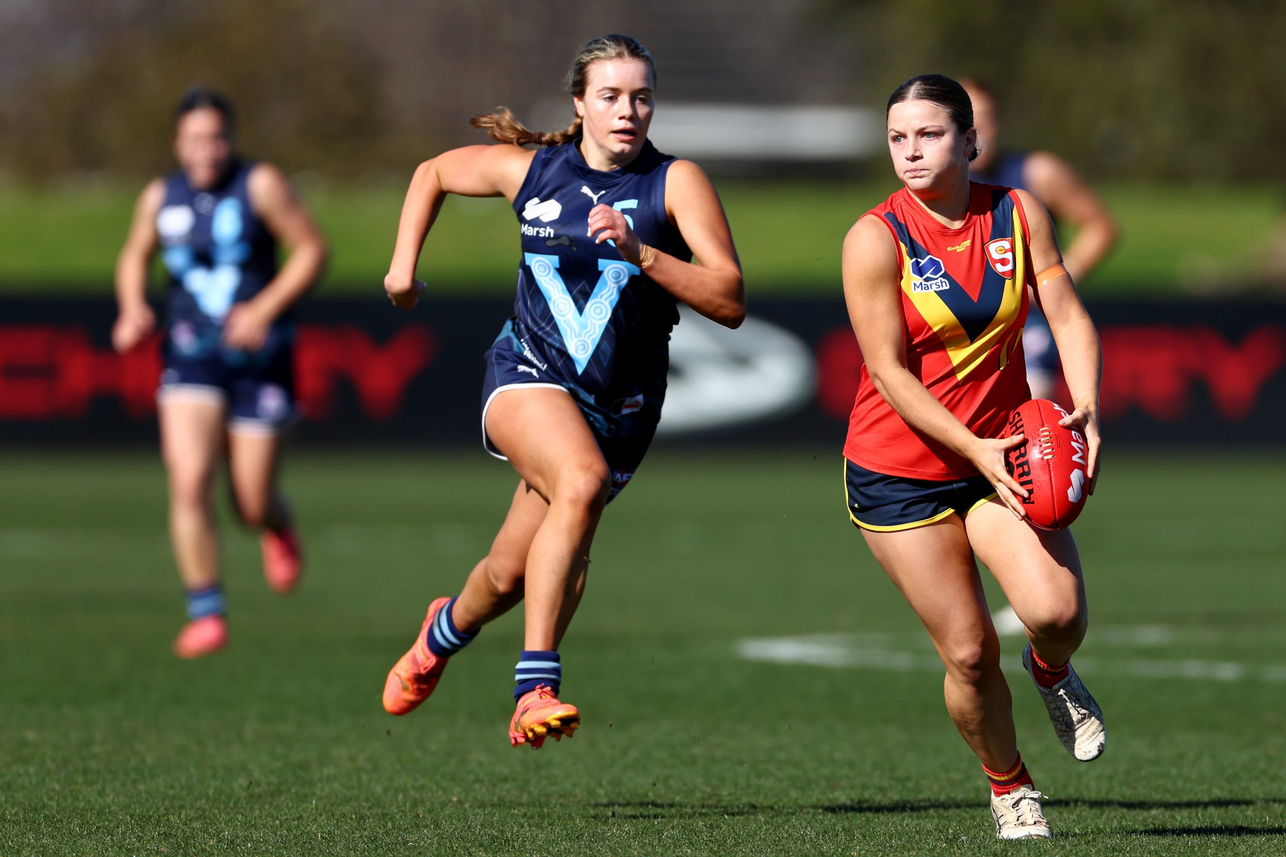 SA U18 Girls defeated by Victoria Metro - SANFL