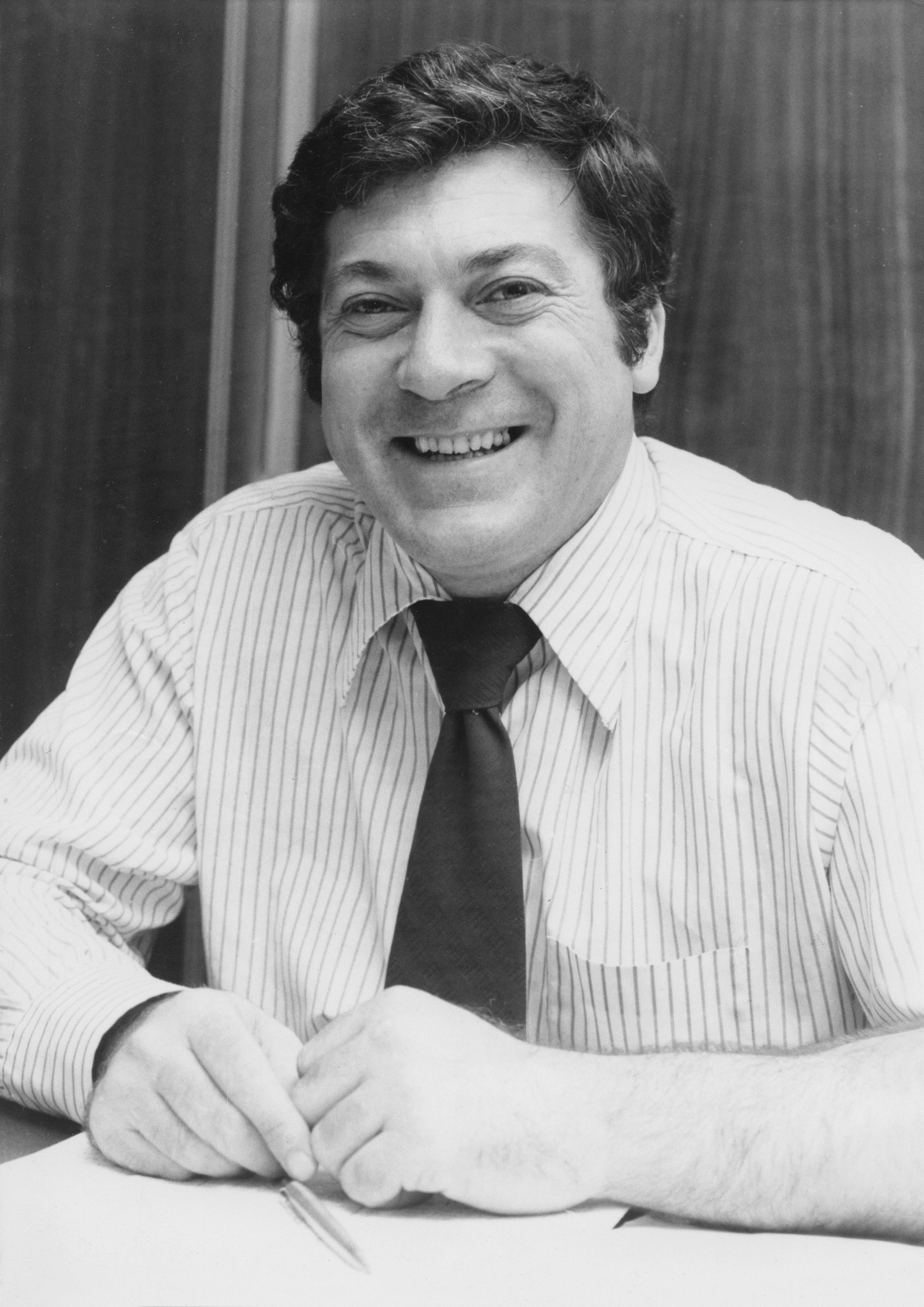 Wally Miller receives Honour - Norwood Football Club