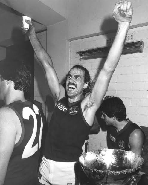 Remember Rocky Roberts 100th goal in 1983? - Norwood Football Club