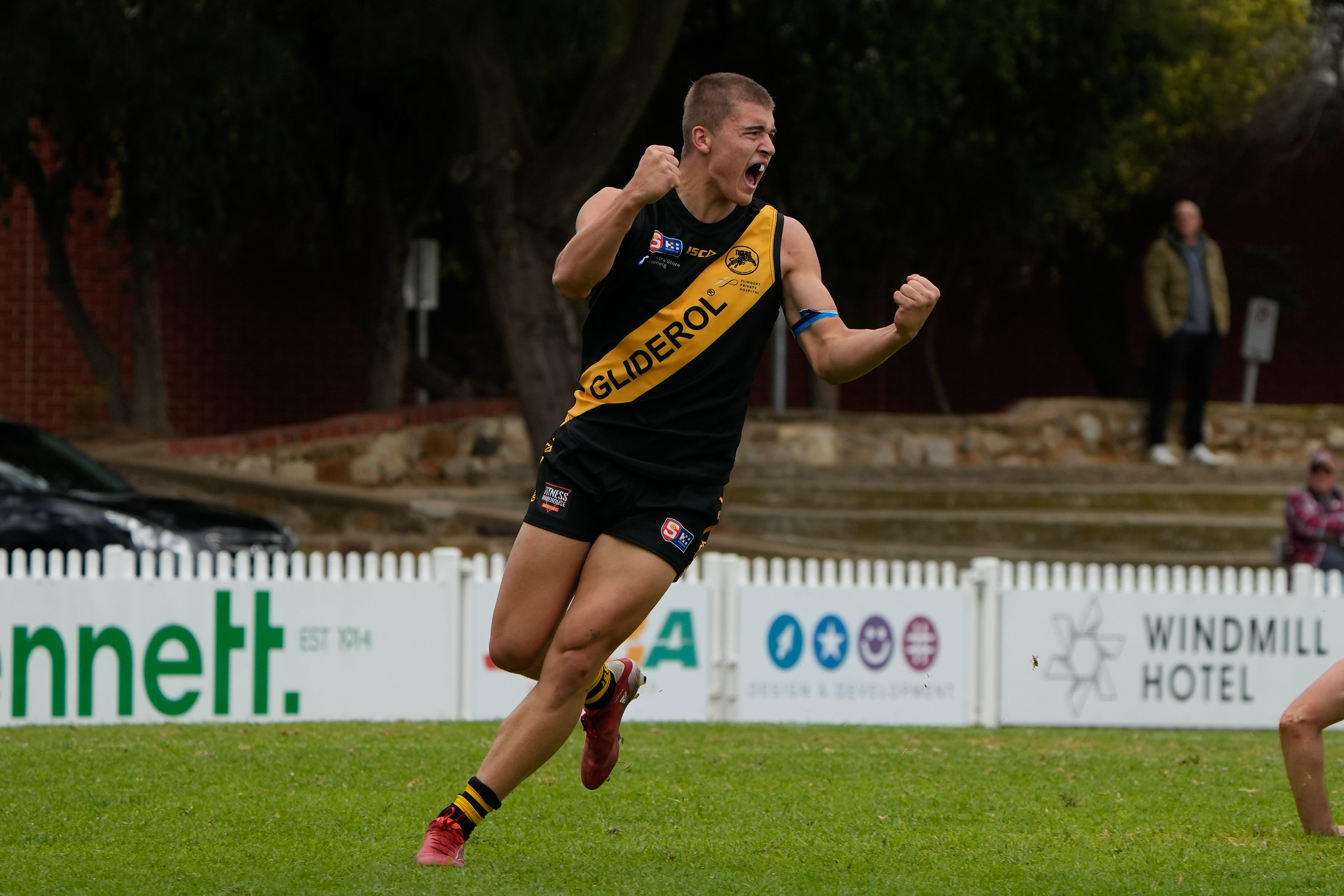 Powerade Breakthrough Players: Ella Boag and Hugh Stagg - Glenelg ...