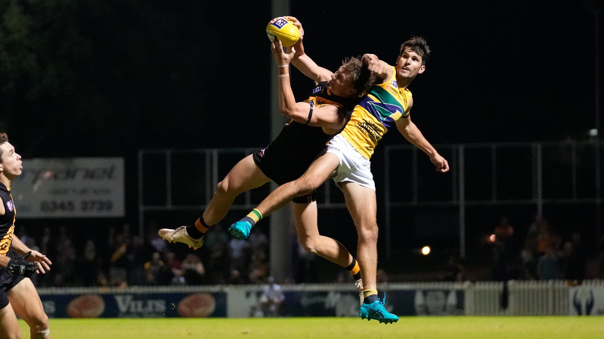 Tigers blitz the Eagles at home - Glenelg Football Club